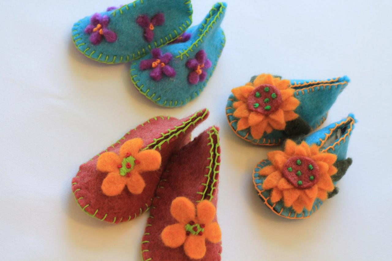 Wool Felt Baby Booties, Flower Booties With Matching Beanie, Hand Sewn ...